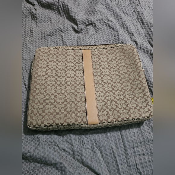 Coach | Bags | Coach Laptop Sleeve Case Bag Signature Cc Jacquard Khaki ...
